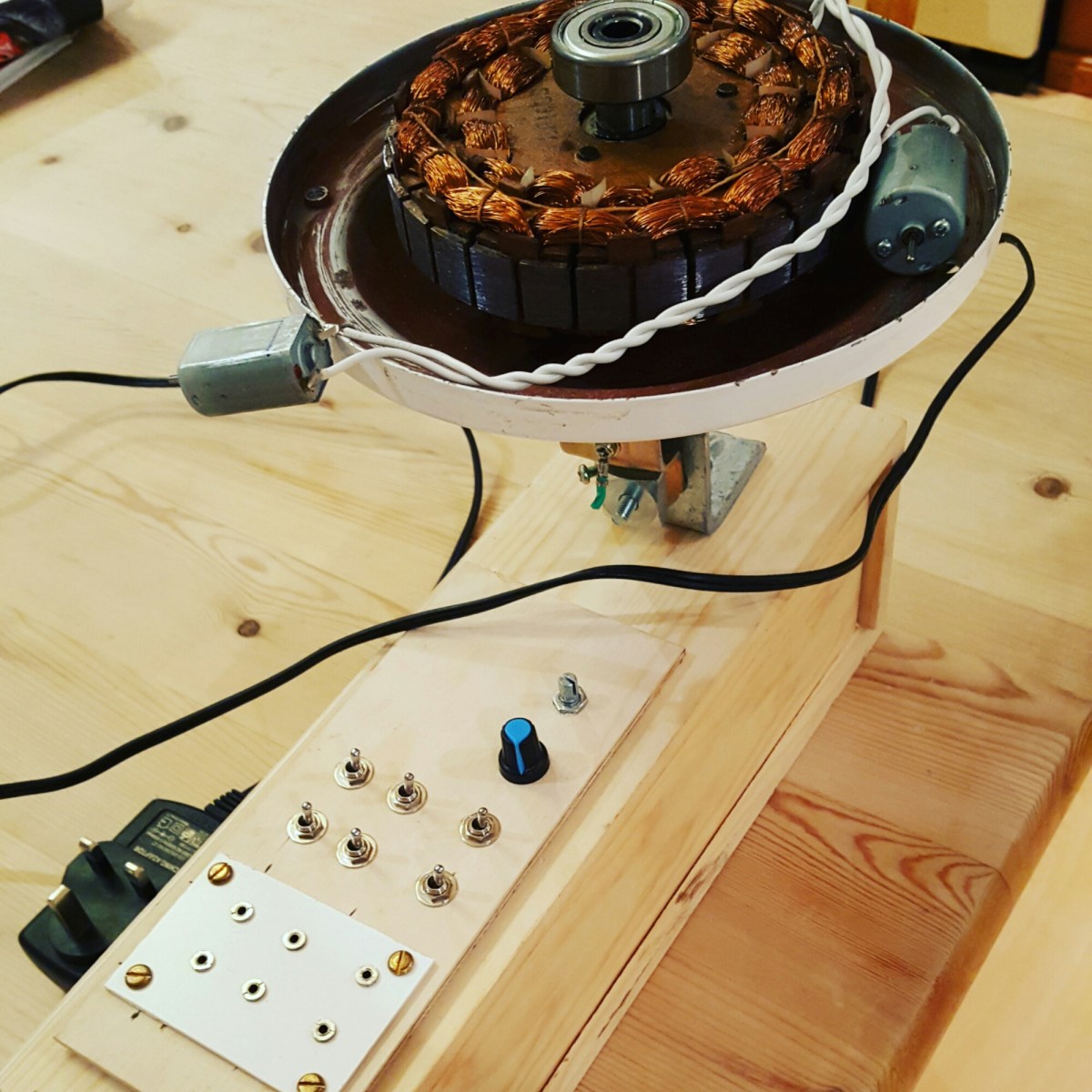 The Schlechte-Bond machine – Vulpestruments